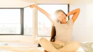 Why You Wake Up with a Puffy Face & How to Fix It Naturally
